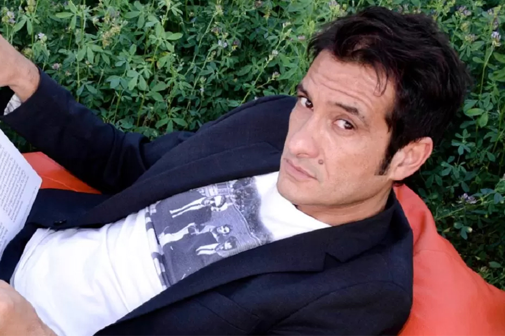 Addio a Roger Mantovani: voce simbolo di radio, doppiaggio e spot ...